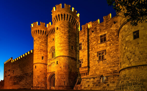 Ontdek de mooiste kastelen op Rhodos | Sunweb